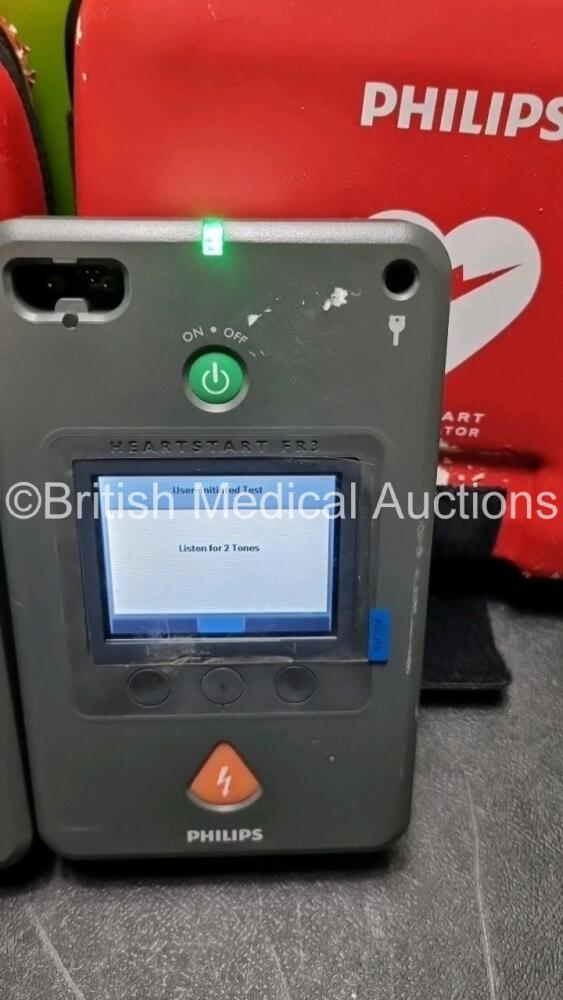 2 x Philips Heartstart FR3 Defibrillators (Both Power Up) In Carry ...
