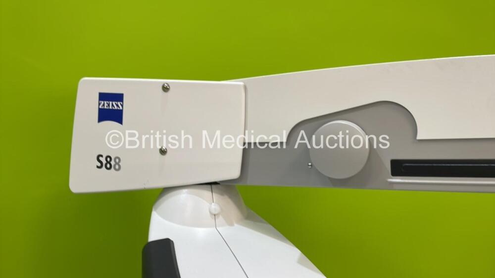 Zeiss OPMI Lumera T Dual Operated Surgical Microscope with 2 x F 170 ...