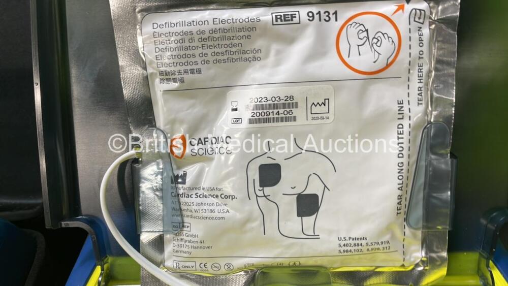 4 x Cardiac Science Powerheart AED G3 Automated External Defibrillators ...