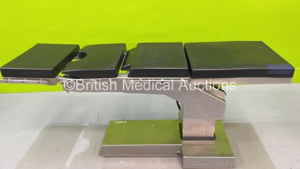 Schaerer Axis 600 Electric Operating Table with Cushions and Controller ...