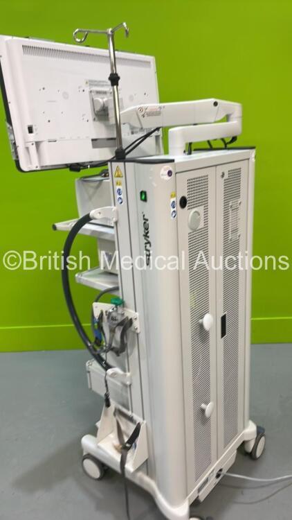 Stryker Stack System with Stryker 4K Monitor, Stryker SDC3 HD ...