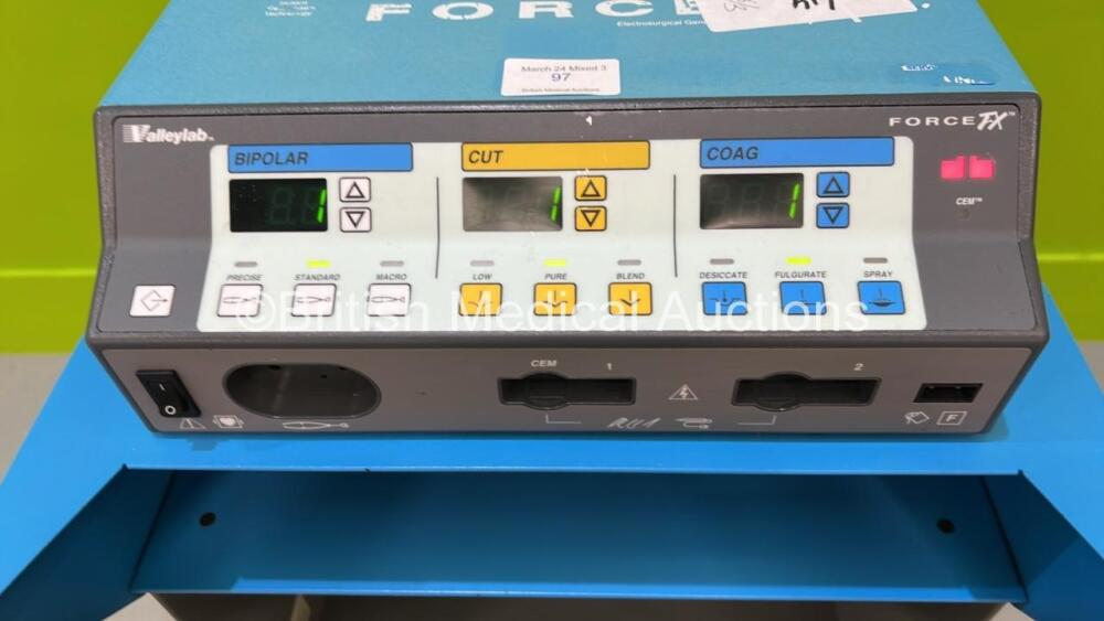 Valleylab Force FX-8C Electrosurgical / Diathermy Unit (Powers Up) with ...