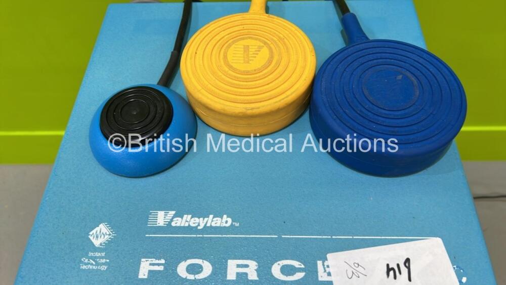 Valleylab Force FX-8C Electrosurgical / Diathermy Unit (Powers Up) with ...